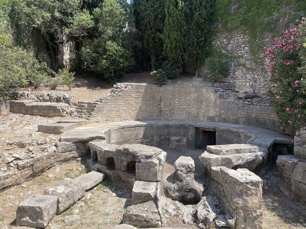 Nîmes : le castellum - Carnets de balades 2025